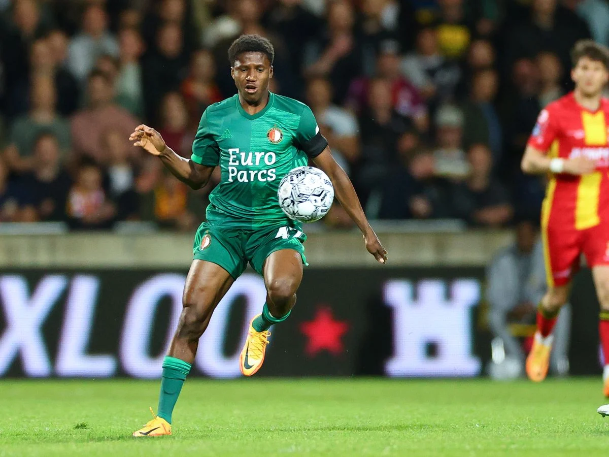 Mercato : Dermane quitte Feynoord pour Lommel - Sport Fm